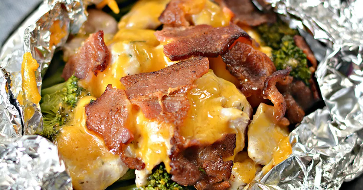 Chicken Bacon Ranch Foil Packets Recipe | Samsung Food App