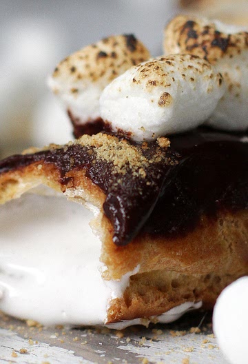 coyote droppings candy