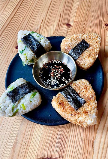 how to make egg onigiri