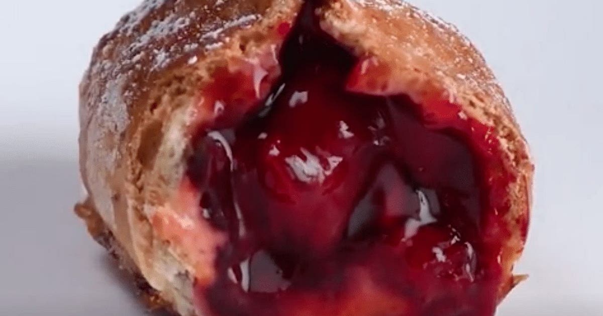 Cherry Piroshki (Russian Pastry Buns) Recipe | Samsung Food App
