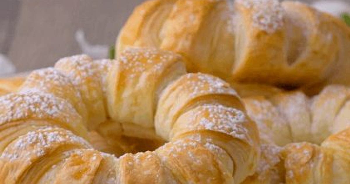 Chocolate Hazelnut Ring Pastries Recipe | Samsung Food App