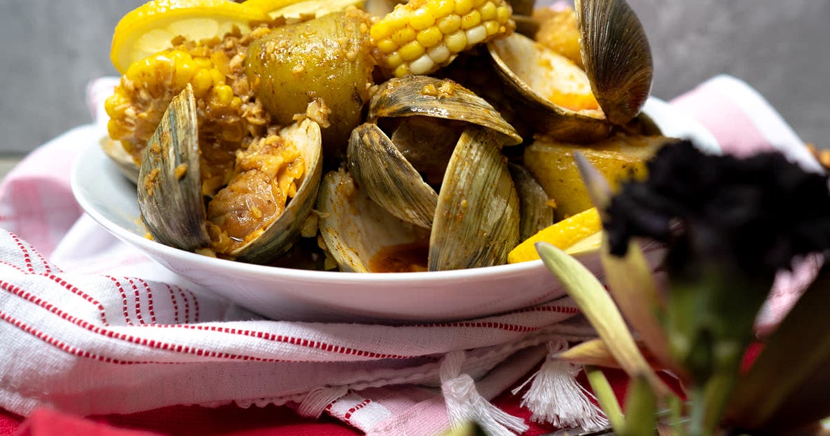 Cajun Garlic Butter Clams Recipe | Samsung Food App