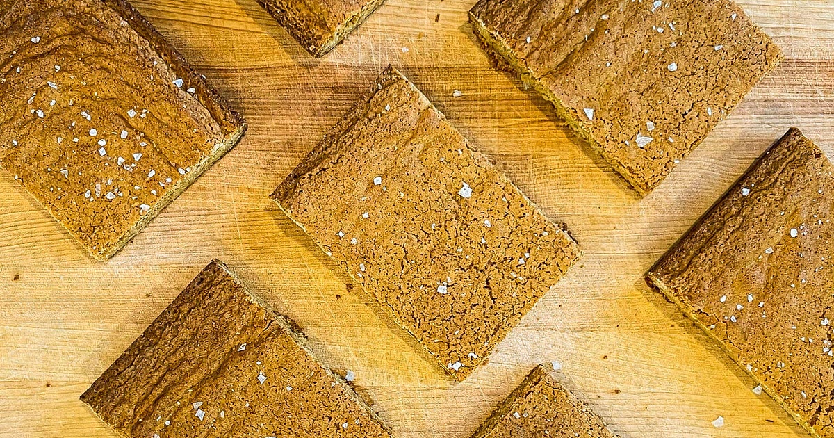 Bottom-Friendly Blondie Brownie Bars Recipe | Samsung Food App