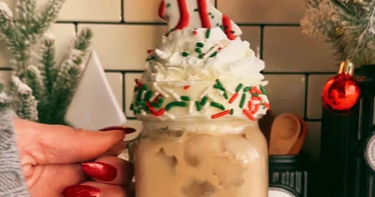 Christmas Tree Cold Brew Recipe | Samsung Food App