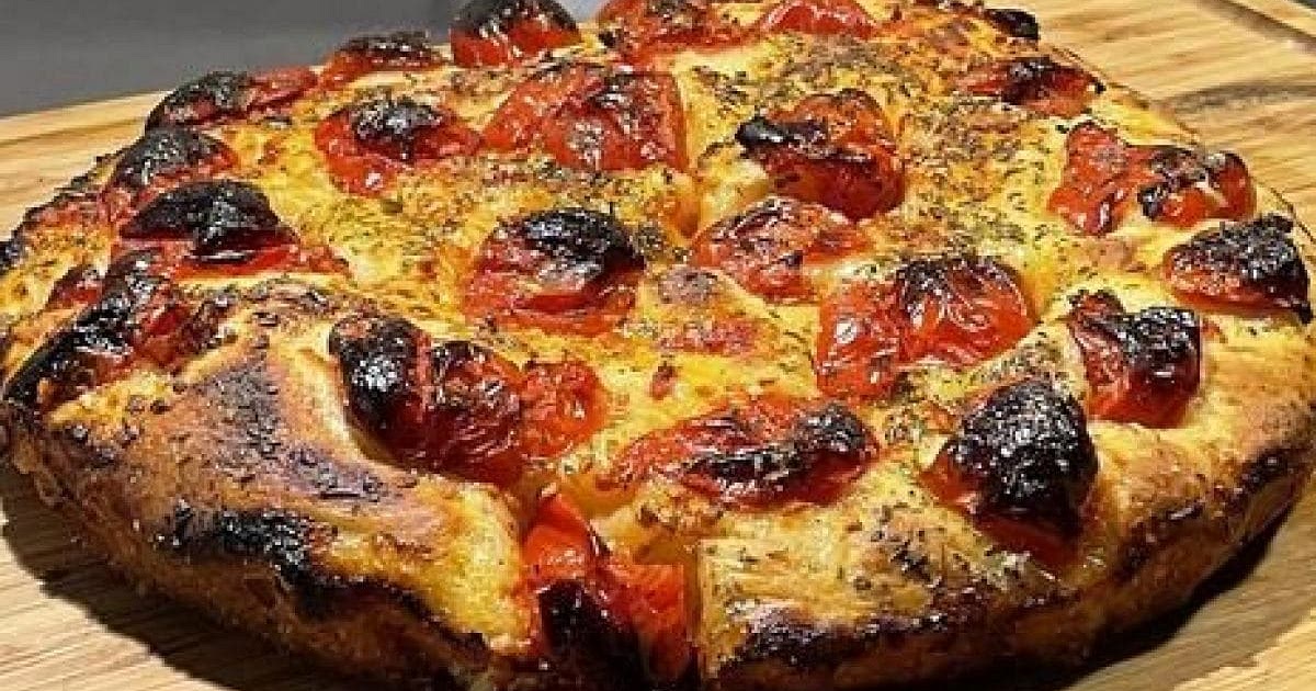 Focaccia pugliese: la ricette del lievitato più famoso della Puglia ...
