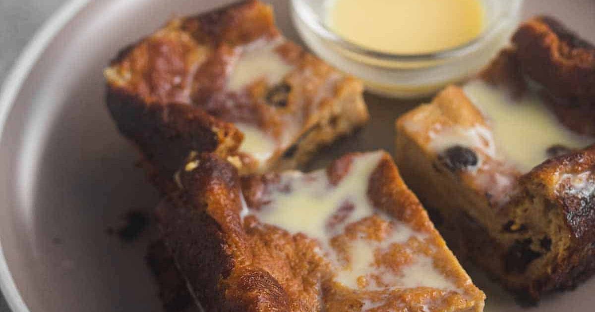Mamallena Recipe (Panamanian Bread Pudding with raisins) | Samsung Food App