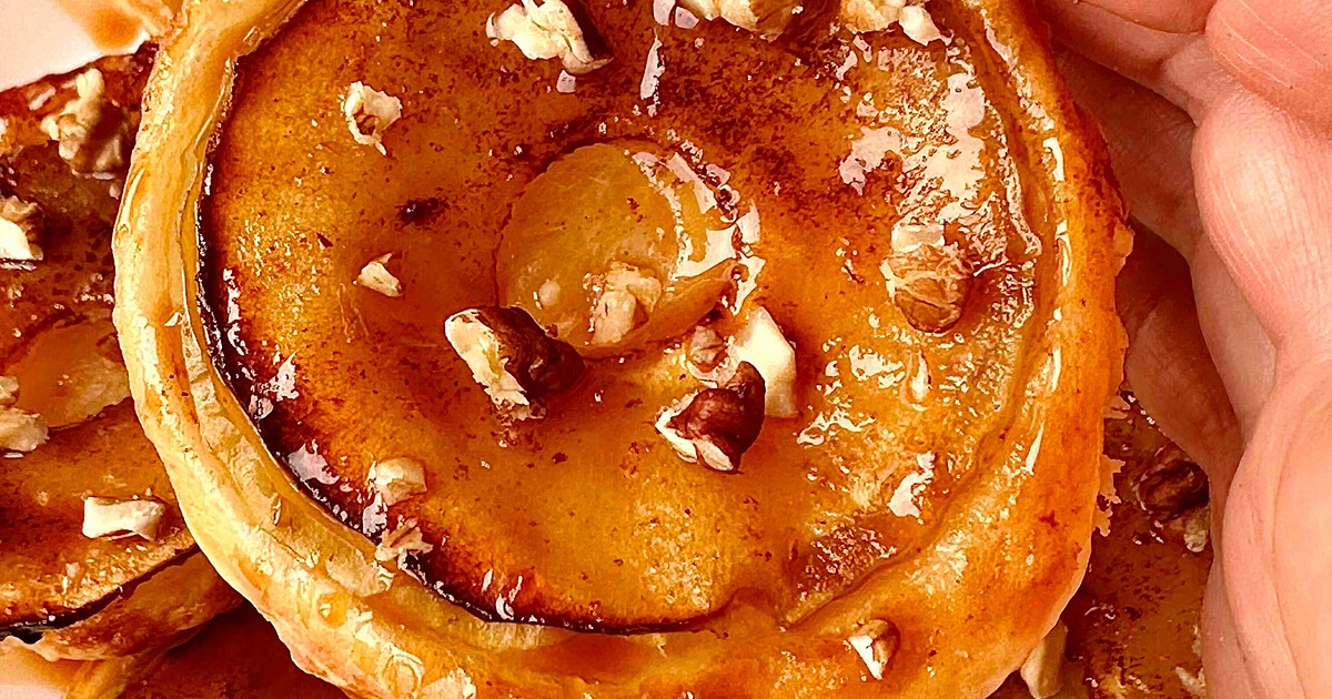 Salted caramel apple rounds Recipe | Samsung Food App