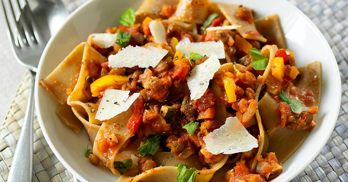 Vegetable ragu and pasta Recipe | Samsung Food App