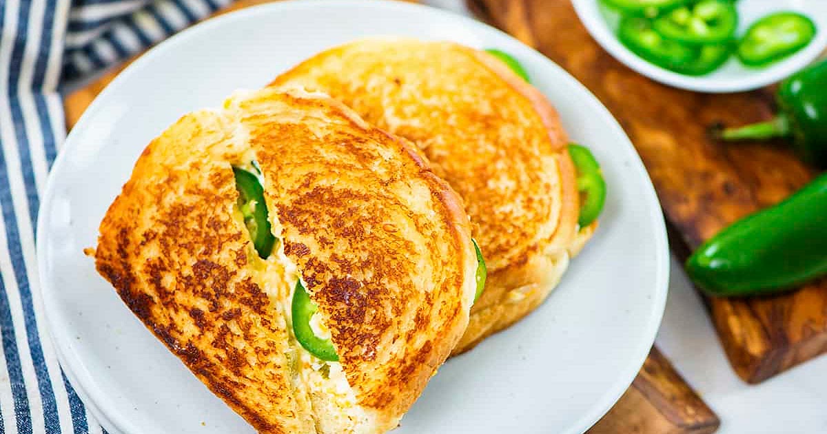 Jalapeno Popper Grilled Cheese Recipe | Samsung Food App