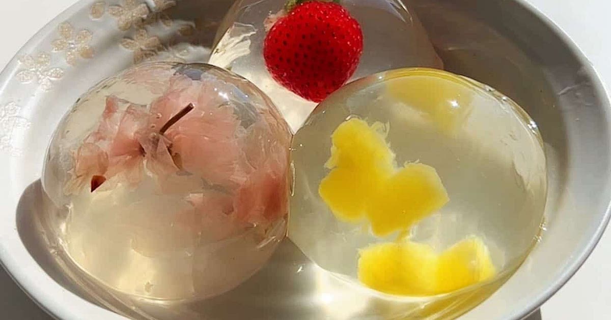 Raindrop Cake Recipe - Strawberry & Cherry blossom filling | Samsung ...