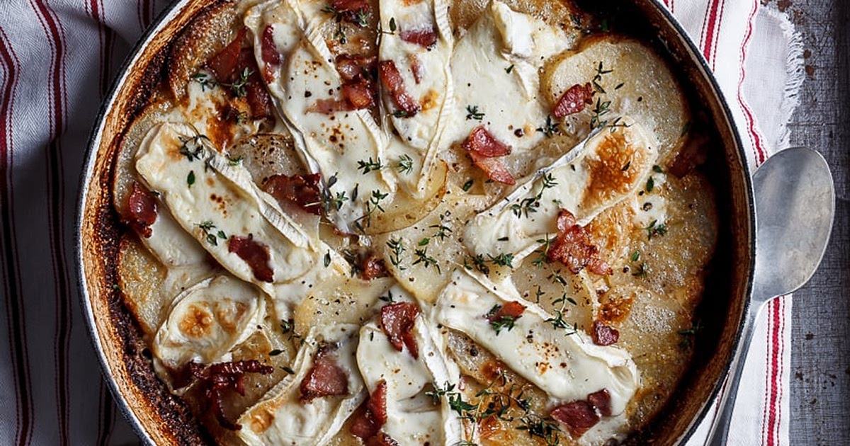 Easy bacon and brie potato bake Recipe | Samsung Food App