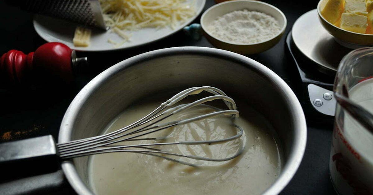 Classic Béchamel Sauce in 4 Steps Recipe | Samsung Food App