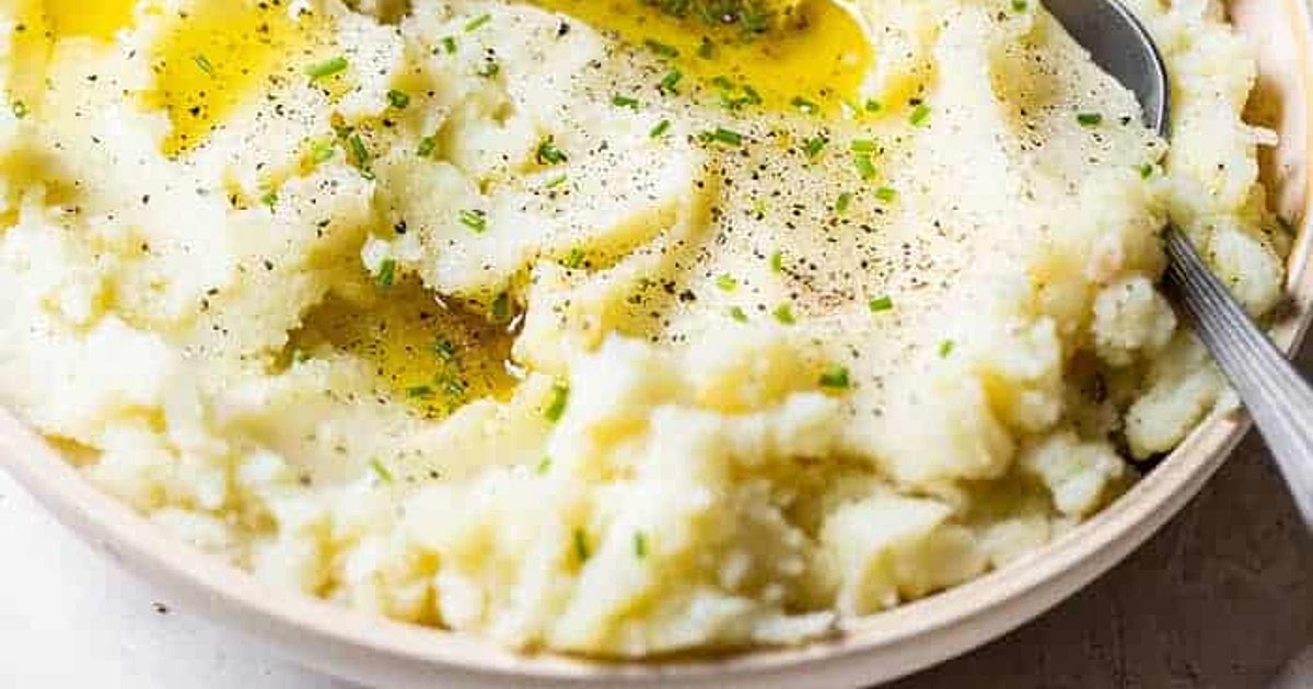 Dairy Free Mashed Potatoes with Roasted Garlic & Olive Oil Recipe ...