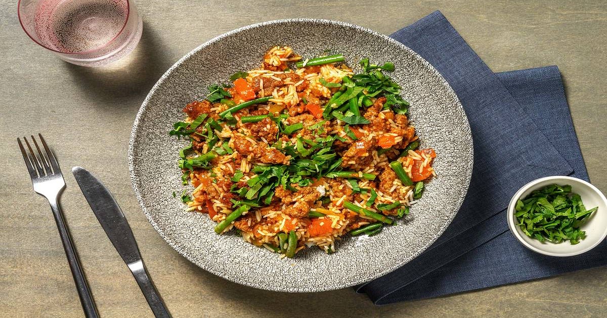 Aromatic Beef Pilaf with Tomatoes, Green Beans and Mango Chutney Recipe ...